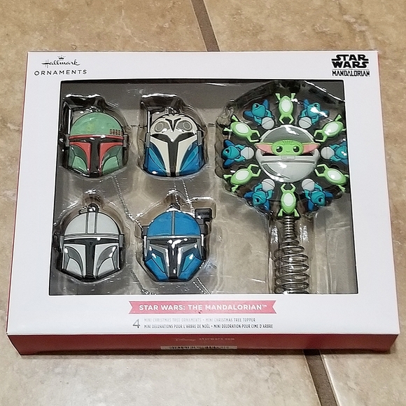 Hallmark | Holiday | Hallmark Star Wars The Mandalorian 4 Pc Helmet ...